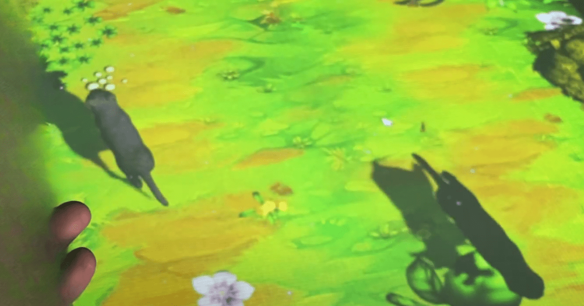 Download and run Interactive Controller on PC & Mac (Emulator)