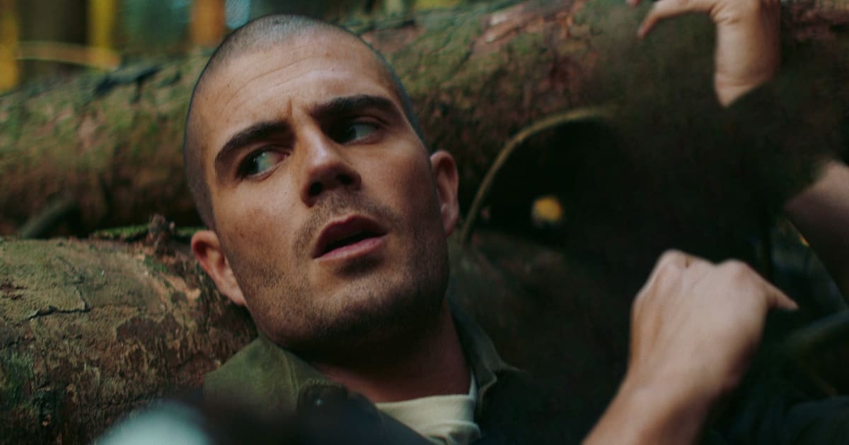 Download & Play Bloodshore on PC & Mac (Emulator)